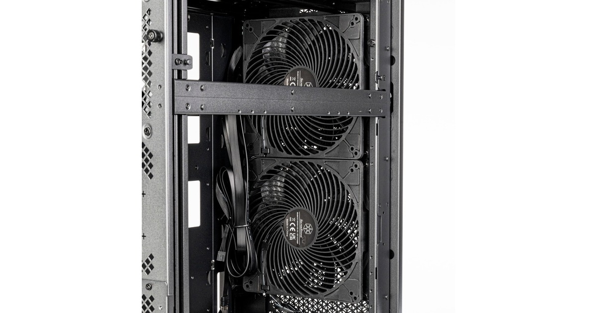 SilverStone ALTA D1, Big-Tower-Gehäuse schwarz