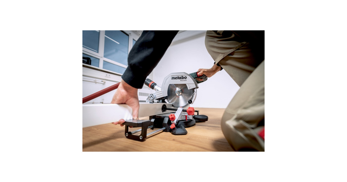 Metabo KS 216 M, Kapp- und Gehrungssäge (610216000), 1100 Watt