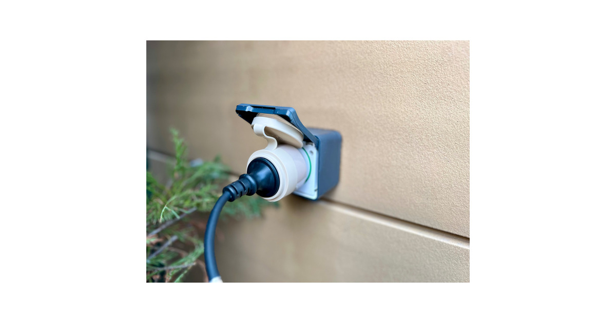 Shelly Outdoor Plug S Gen3, Schaltsteckdose mocca