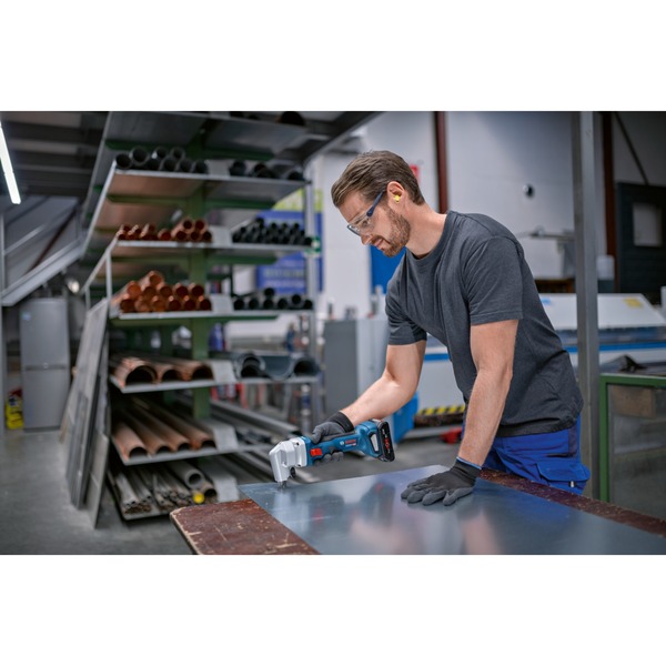 Bosch Professional Akku-Nager GNA 18V-16 E Professional, 18Volt, Blechschere blau/schwarz, 2x ...