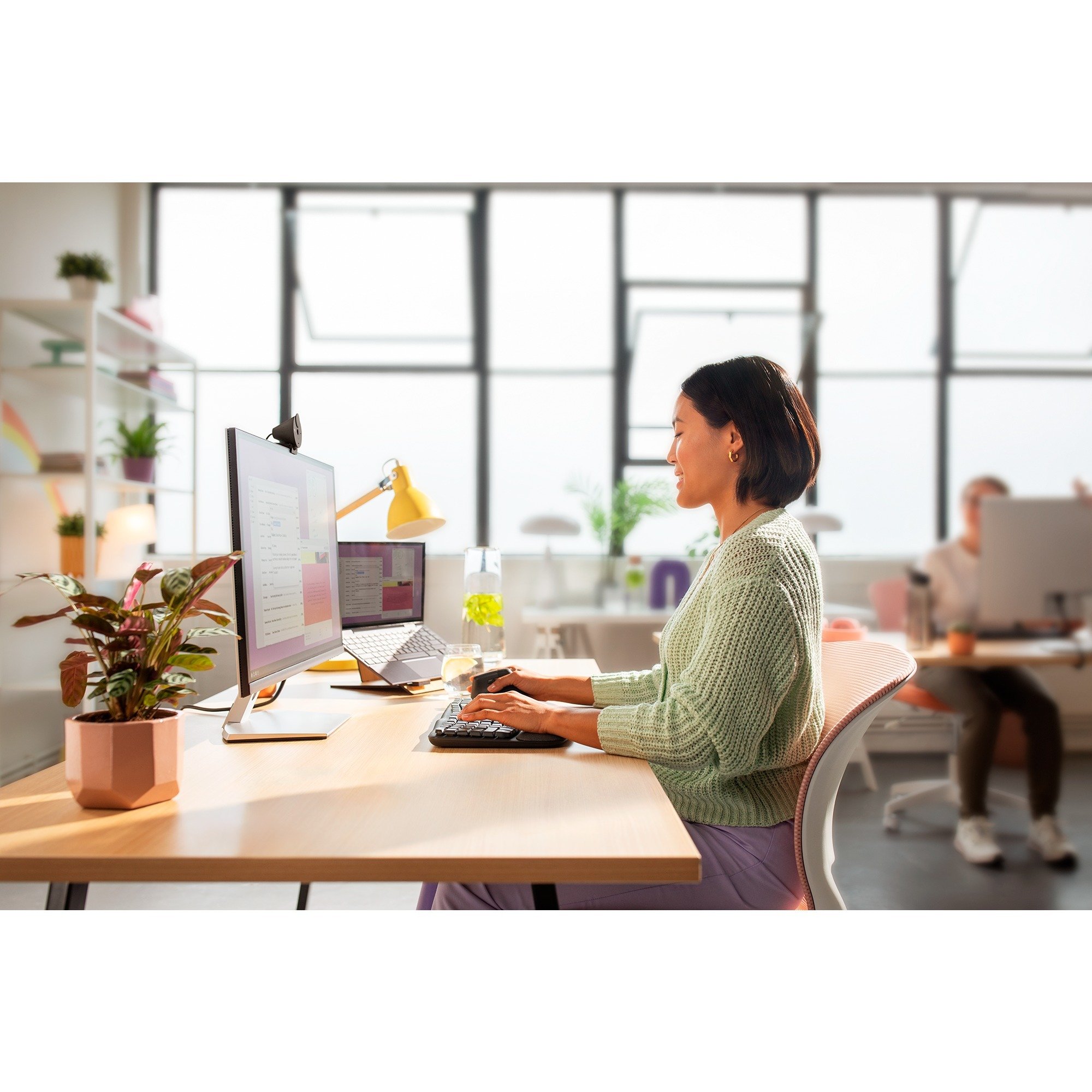 Logitech Wave Keys for Business, Tastatur schwarz, DE-Layout, Logi Bolt, Bluetooth, für Windows ...