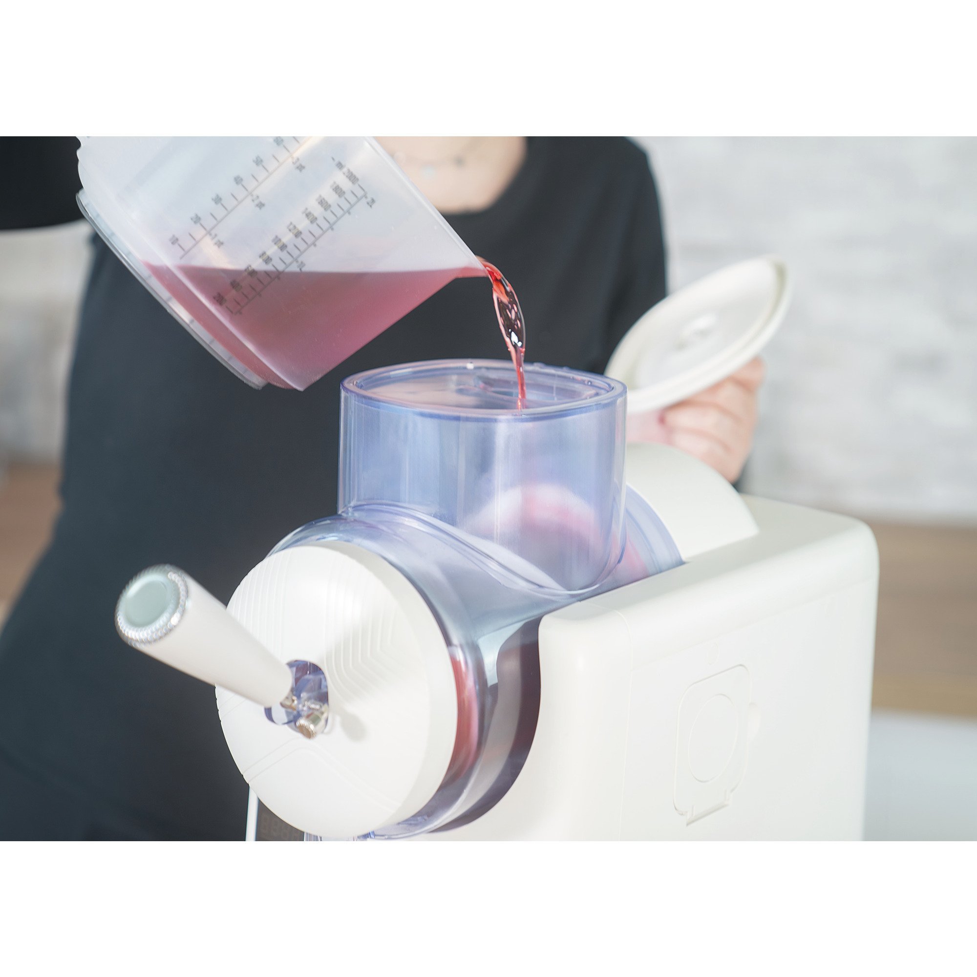 Unold 2-in-1 Slush- & Softeismaschine SOFIE weiß, für 1.500ml Slush ...