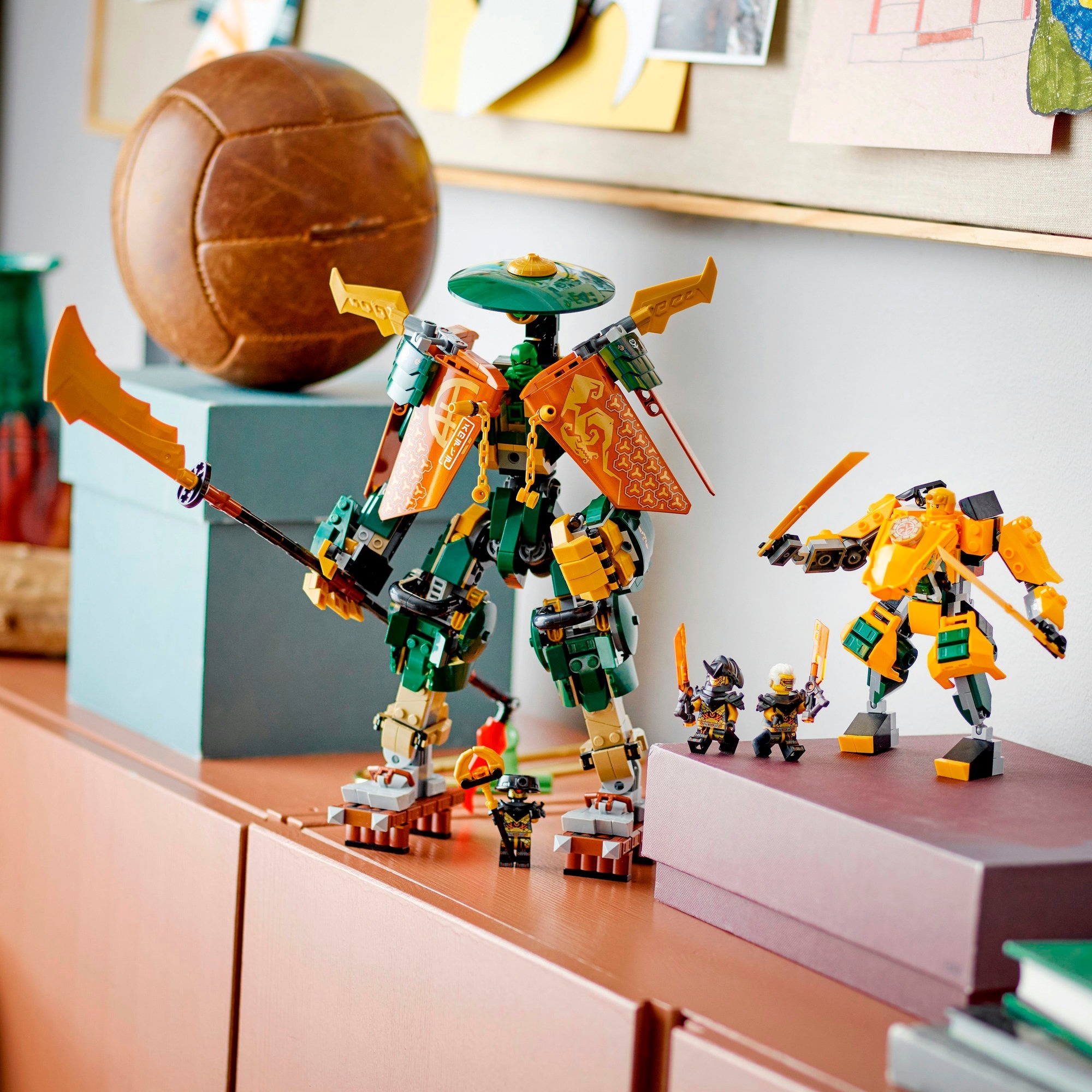 LEGO 71794 Ninjago Lloyds und Arins Training-Mechs, Konstruktionsspielzeug